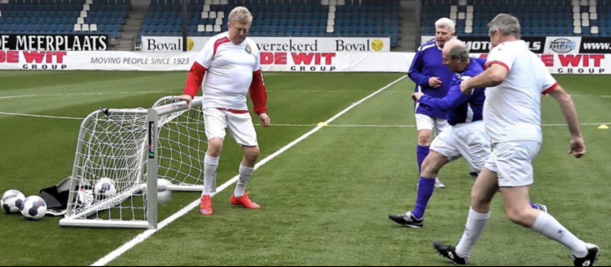Feasibility and safety of a walking football program – Inter Madeira ...